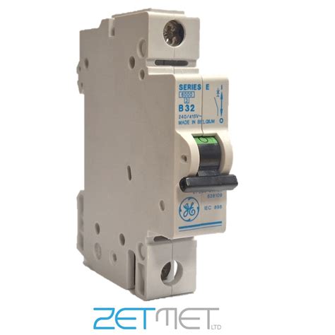 General Electric Ge V 099 014132 32 Amp Series E Single Pole Type B