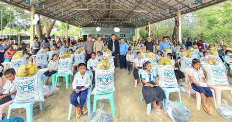 កុមារា កុមារី ដែលមានជីវៈភាពខ្វះខាតក្នុងការសិក្សាចំនួន ៩៩