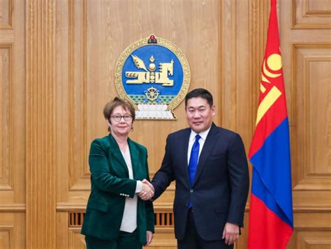 Ерөнхий сайд Л Оюун Эрдэнэ Европын сэргээн босголт хөгжлийн банкны Ерөнхийлөгчийг хүлээн авч уулзав