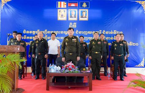 ឧត្ដមសេនីយ៍ឯក ហួត ឈាងអន ចុះត្រួតពិនិត្យសាលាបើកបរ ទីចាត់ការចលនូប្បត្ថម្ភ អគ្គបញ្ជាការដ្ឋាន