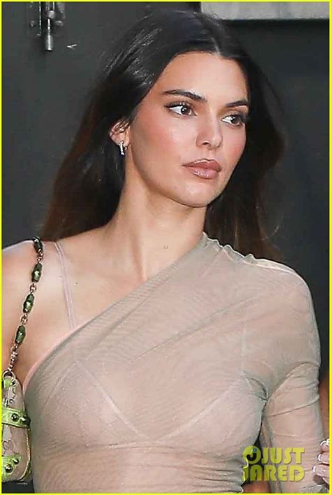 Photo Kendall Jenner Steps Out In A Sheer Dress 02 Photo 4961890