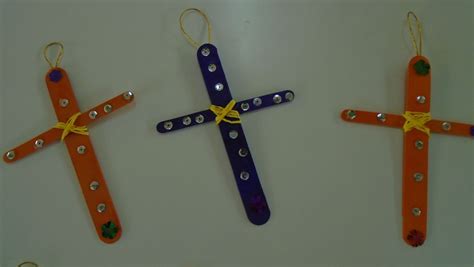 ΠΑΣΧΑΛΙΝΕΣ ΚΑΤΑΣΚΕΥΕΣ ΣΤΑΥΡΟΙ ΠΟΡΕΙΑ ΠΡΟΣ ΤΟΝ ΓΟΛΓΟΘΑ ΣΤΑΥΡΩΣΗ ΕΠΙΤΑΦΙΟΣ ΘΡΗΝΟΣ Πάσχα