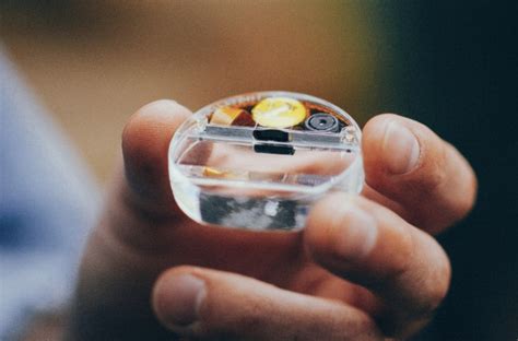 Brilliant Monocle Augmented Reality Display Geeky Gadgets