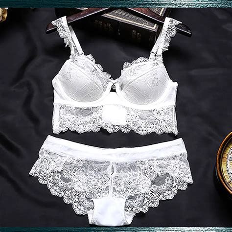 Yandw White Sexy Lace Bras Sets Embroidery Women Underwear Thin Padded