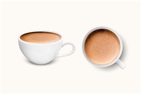 벡터 3d 사실적인 흰색 도자기 세라믹 머그잔우유 커피와 폼 세트 는 흰색 배경에 고립되어 있습니다 카푸치노 라떼 스톡 벡터