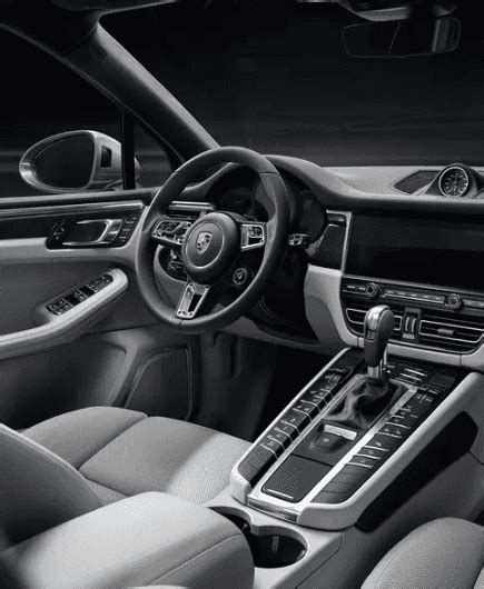 Porsche Macan Interior