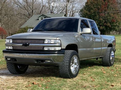 1999 Chevrolet Silverado 1500 With 20x12 44 Fuel Maverick D536 And 33