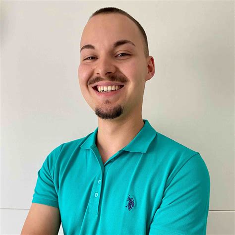 Florian Pitter Laborant Analytik TÜv Rheinland Xing