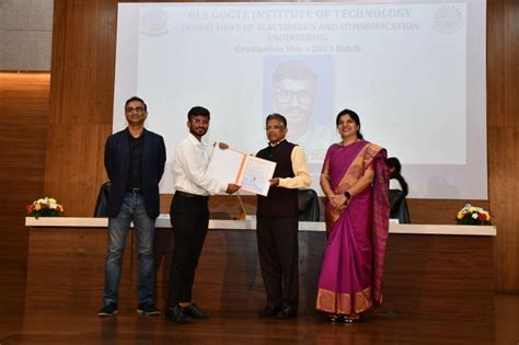 Pavan Patil On Linkedin Officially A Graduate With A Be In