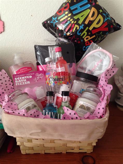 Birthday T Basket Ideas For Girlfriend At Zane Morrison Blog