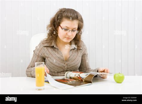 Mollige frauen Fotos und Bildmaterial in hoher Auflösung Alamy