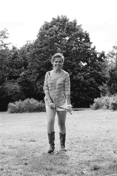 Nude Chérie Sheriff Blog