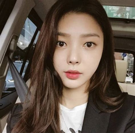 엄현경 청순미 넘치는 셀카 공개‘시선 집중 브릿지경제