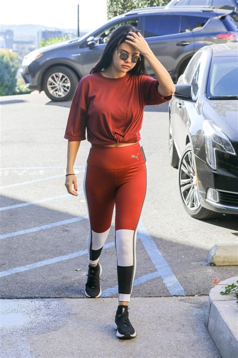 Selena Gomez Sexy Body Hot Celebs Home