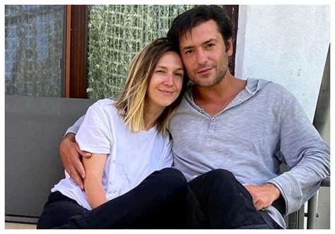 Adela Popescu și Radu Vâlcan Alături De Copii Escapadă Pe Litoralul