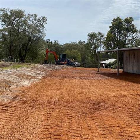 Gravel Leveling Bobcat Breese Earthmoving And Transport Gravel Leveling Bobcat Breese Earthmoving And Transport