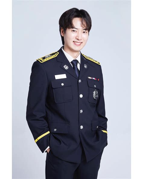 써드비스튜디오 우정사진 커플사진 개인프로필 빠샤 커플사진 커플사진 커플사진포즈 커플사진촬영 커플사진관 커플사진스튜디오 경찰 소방관 태권도 단체