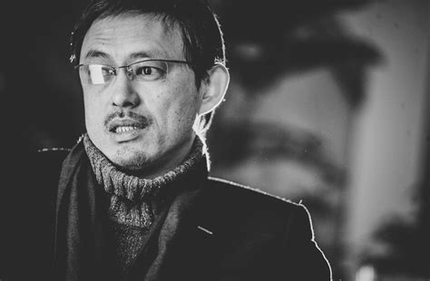 马家辉：写长篇小说到处抄，曾一度想加入黑社会 香港商報