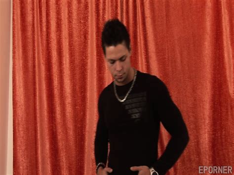 Hot Striptease Shows Off His Amazing Body