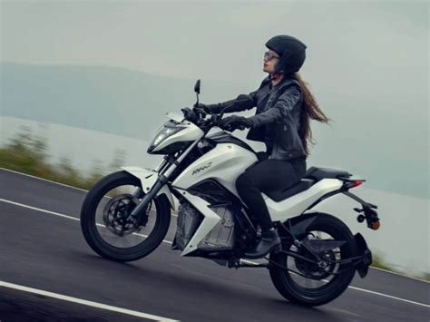 Tork Kratos Comes With 180 Km Riding Range Rivals Rivolt Rv400 Check The Details Here For