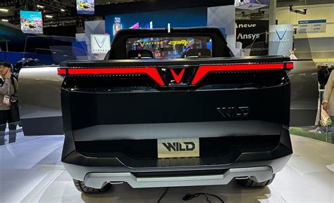Vinfast Debuts Vf Wild A Mid Size Ev Pickup Concept At Ces Show
