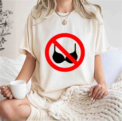No Bra Shirt Lesgusa