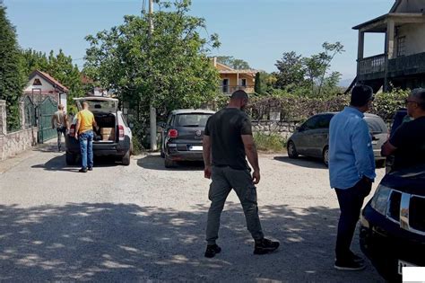 СПО претреса кућу Лазовића у Подгорици ИН4С