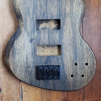 Warmoth Diamondback 2023 Bass Body W Hipshot Bridge Reverb