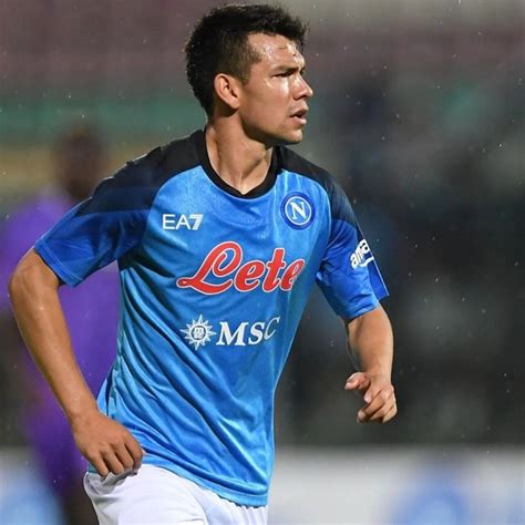 요즘 나올때마다 나폴리 팬들 뒷목 잡게 하는 색기  포텐 터짐 최신순 에펨코리아