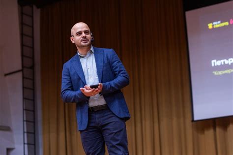 Тази събота имах невероятното удоволствие да говоря пред пълна зала с над 300 студенти и млади