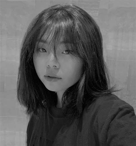 Winnie Zhao Mass Exodus 2022