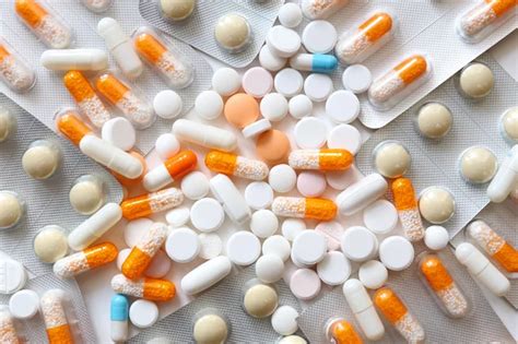 薬の種類が多いと危険がいっぱい かかりつけ薬局薬剤師と上手に服薬管理 レタスクラブ