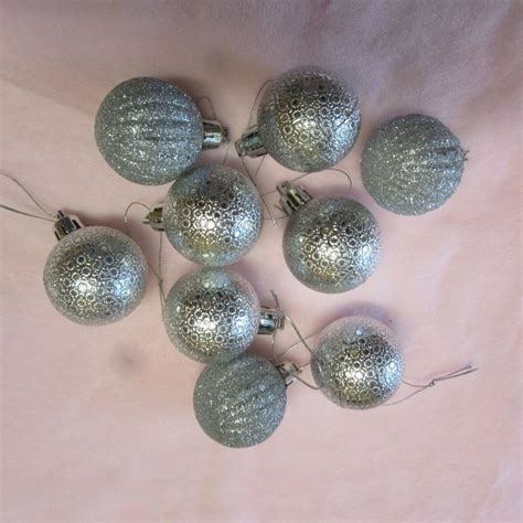 Weihnachtskugeln Silber Gebraucht In Luzern Für Chf 3 Mit Lieferung