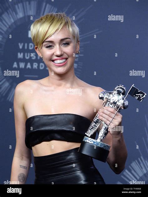 Miley Cyrus Wrecking Ball