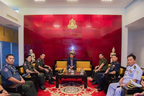 ឯកឧត្តមនាយឧត្ដមសេនីយ៍ វង្ស ពិសេន អញ្ជើញបំពេញទស្សនកិច្ចការងារនៅចក្រភពអង់គ្លេស សារព័ត៌មាន នគរវត្ត