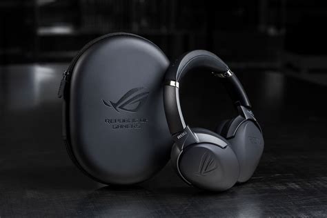 Disponibili In Italia Le Asus Rog Strix Go Cuffie Gaming Wireless Con Connessione Usb C