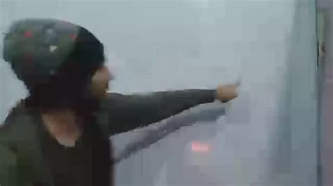 6 Verify Superposition Theorem For The Circuit Shown Below At The Resist