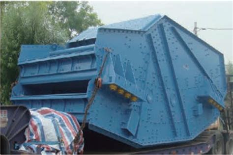 Banana Vibrating Screen