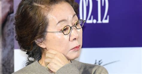 윤여정 ‘윤식당도 휴업 후크엔터와 5년만 작별 [종합]