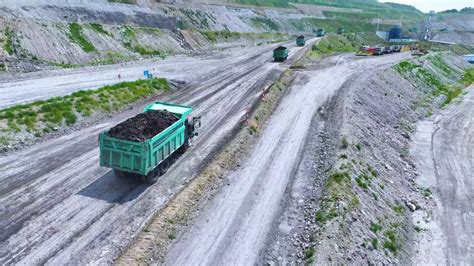 国家电投内蒙古公司霍林河北露天煤矿：无人驾驶矿卡规模化运行 易控智驾