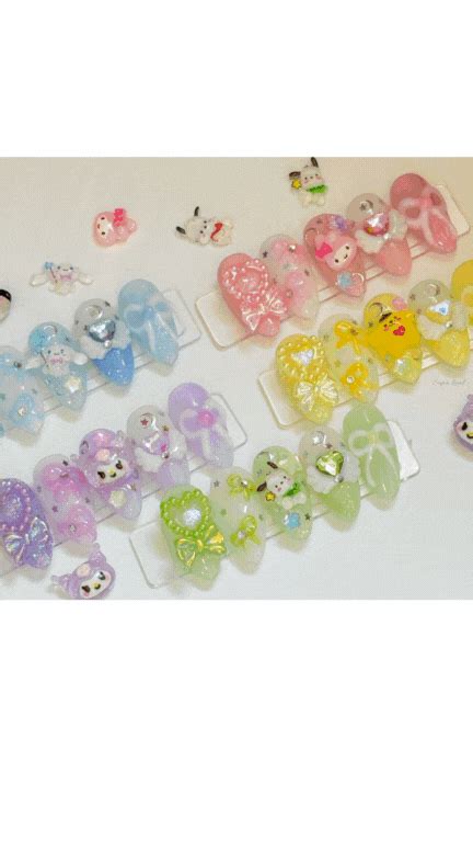 [신상🎀산리오친구들] 마이멜로디 쿠로미 폼폼푸린 시나모롤 포차코 캐릭터 수제네일팁 에이블리