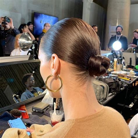 Sleek Bun Tutorial Model Inspired Artofit