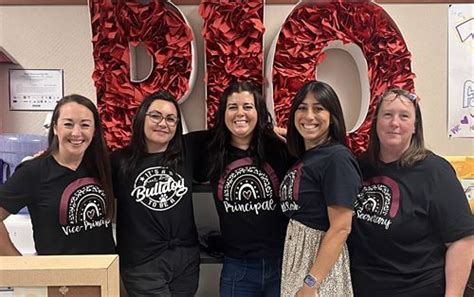 Rio Del Oro Elementary School Front Office