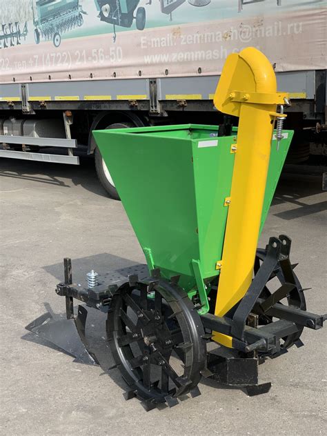 Картофелесажалка однорядная навесная бункер на 90кг, цена в Белгороде ...