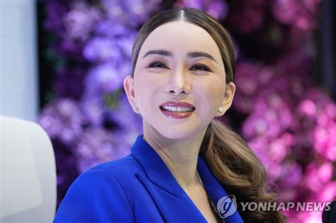 태국 트랜스젠더 사업가 짜끄라퐁 미스유니버스 조직위 인수