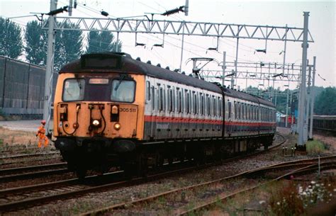 Class 305 Emu A Regional Railways Liveried Class 305 Emu P Flickr