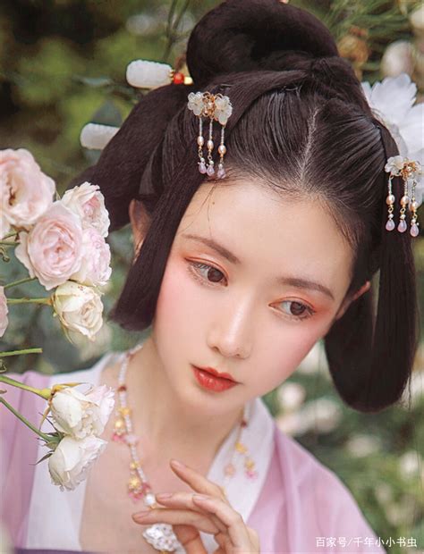 睁眼成人人可欺的穷苦农女，女主：异能空间在手，从此社会横着走 百科ta说