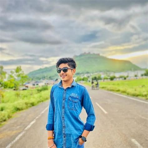 aniket 🖤 aniket yadav 21 on threads