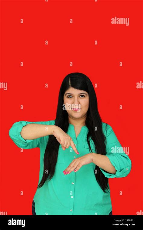 30 Year Old Latina Woman With Long Straight Hair Speaks Mexican Sign