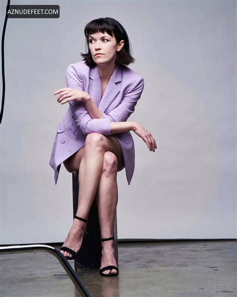 Pamela Mitchell Feet Aznudefeet